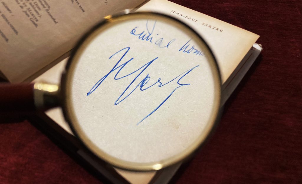 Where to Buy Old Books Online: Ultimate Guide for collectors